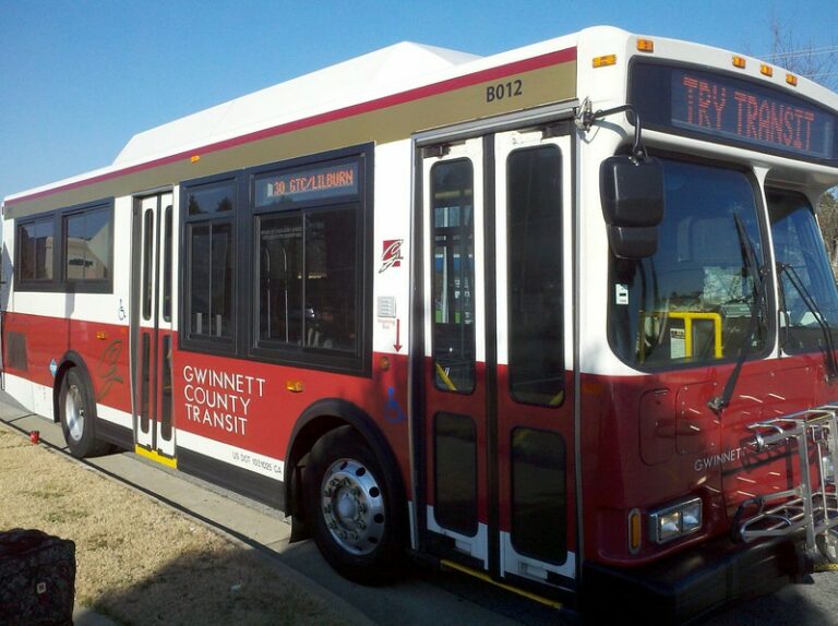 Knife-Wielding Psycho Hijacks City Bus In The Middle Of The Night